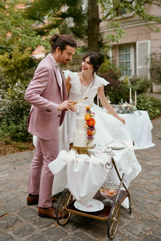 Un mariage chic et printanier à Paris – La Sœur de la Mariée